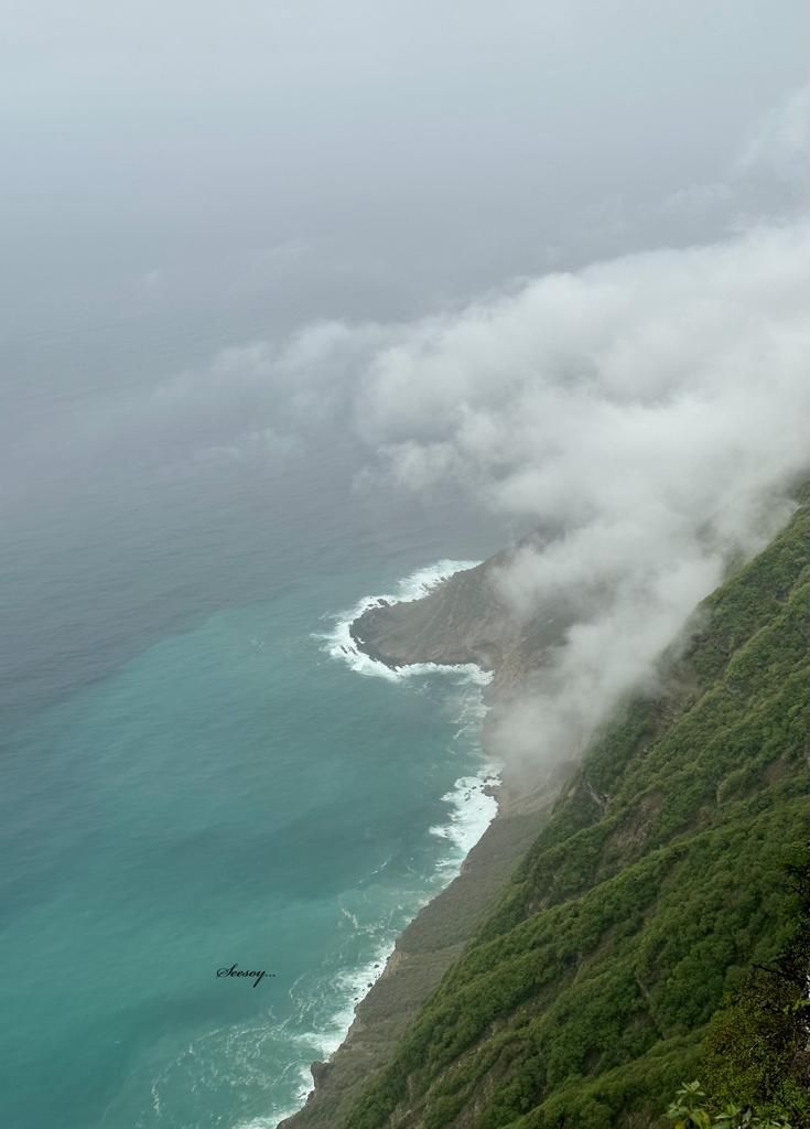 Salalah Travel Guide 2025 | Waterfalls, Beaches, Khareef & Map